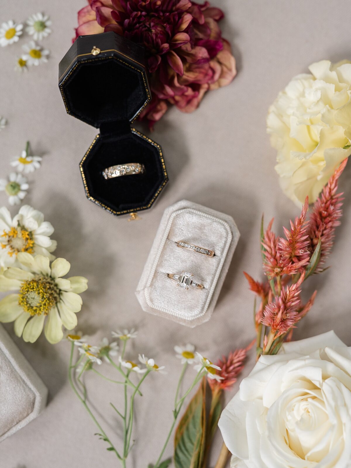 Warm, Autumn-Toned Wedding at the Pavilion at Sandy Pines | Demotte ...