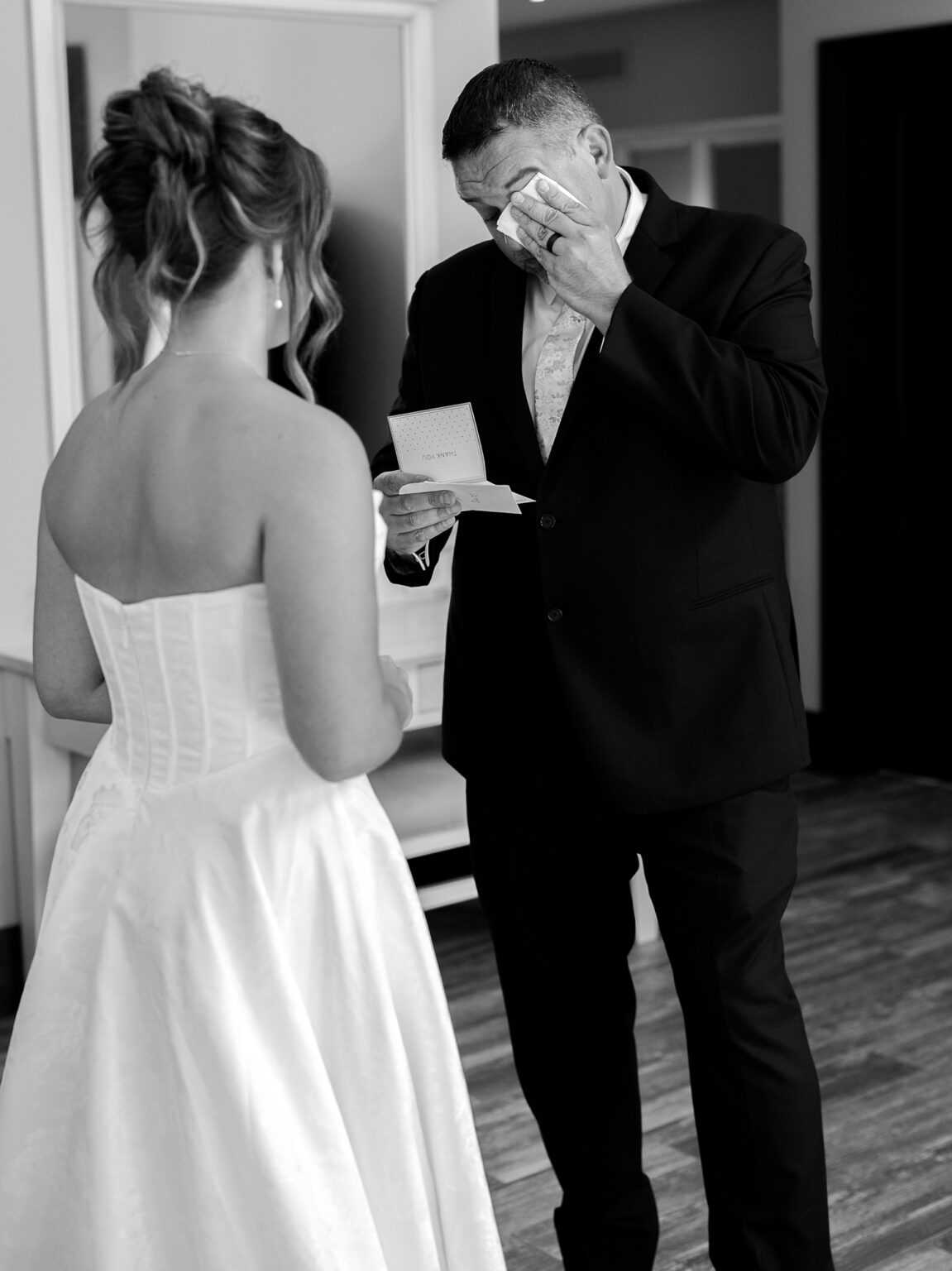 Warm, Autumn-Toned Wedding at the Pavilion at Sandy Pines | Demotte ...