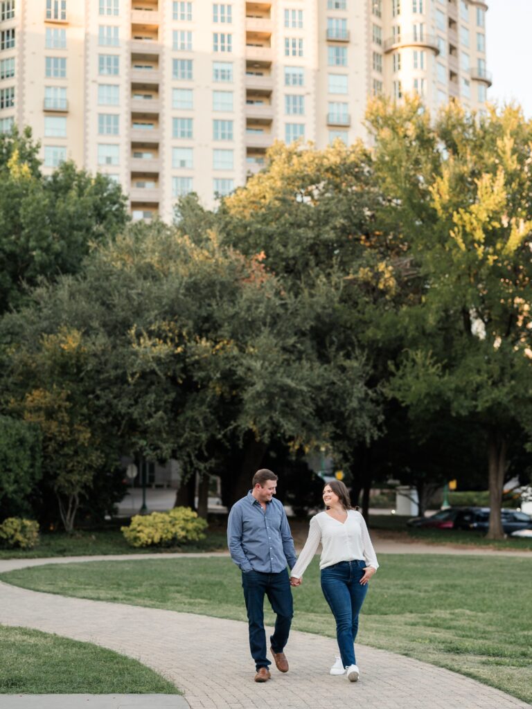 Downtown Dallas, Texas Engagement at Turtle Creek Park | Chloe + Matt ...
